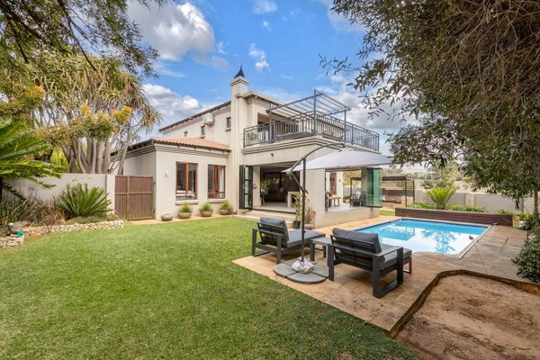 4 Bedroom House in Ruimsig For Sale R3,495,000 #2262078